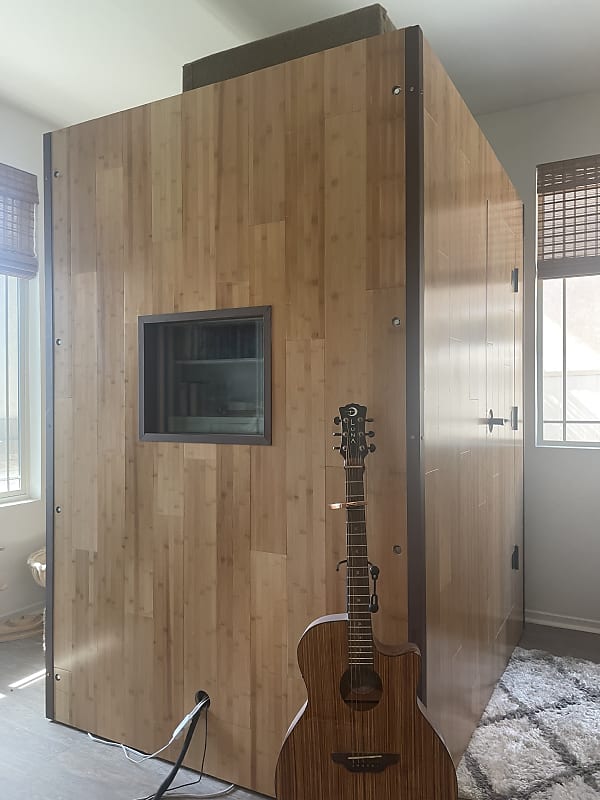 Scott Peterson 4 1/2’ x 5 1/2’ Booth 2020 - Hardwood Cladding | Reverb