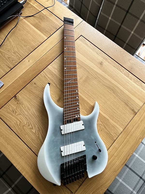 Legator G8FOD Arctic | Reverb