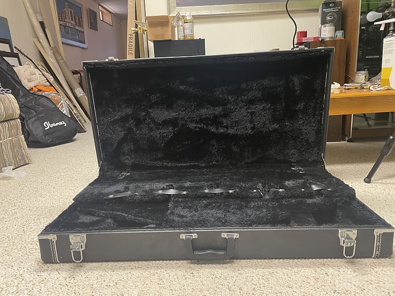 Road Runner 5 Space Guitar Stand Case | Reverb