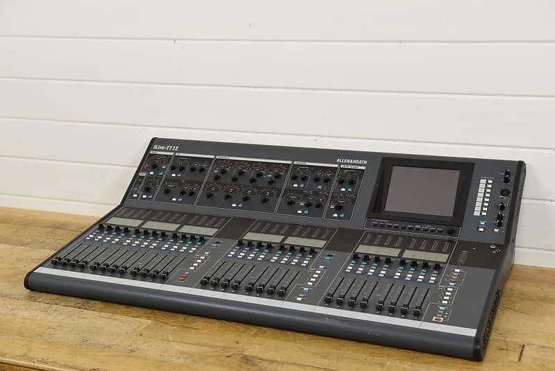 Allen & Heath iLive T112 Digital Mixing Console (church | Reverb