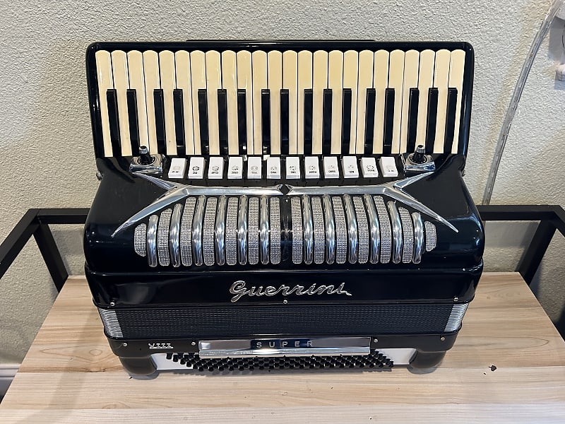 GUERRINI ACCORDION 4 reed VIII SUPER - Black | Reverb