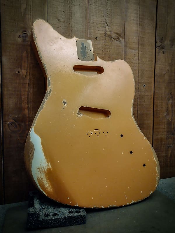#202320 :: Baldman's Relic Jazzmaster hybrid SS body in Aged | Reverb