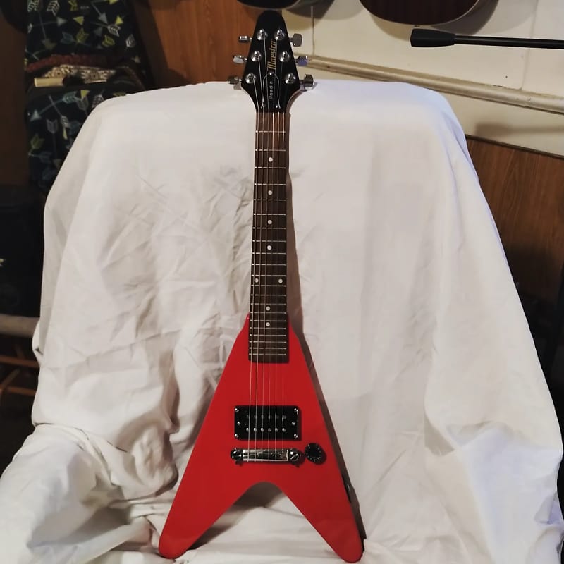 Maestro Mini Flying V Mid 2000's Red | Reverb