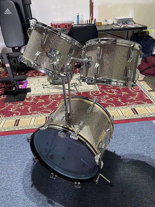 Rogers 1960’s Drum Kit Silver Sparkle Finish | Reverb