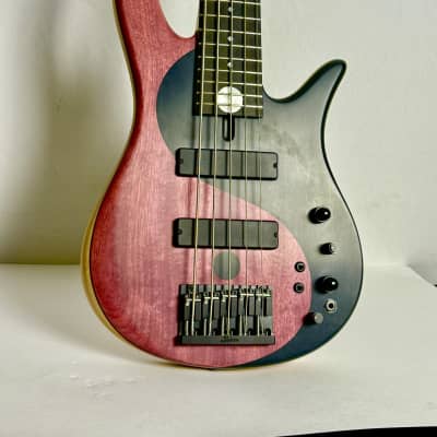 Fodera Yin Yang Bass 5 string Standard Reverse | Reverb Canada