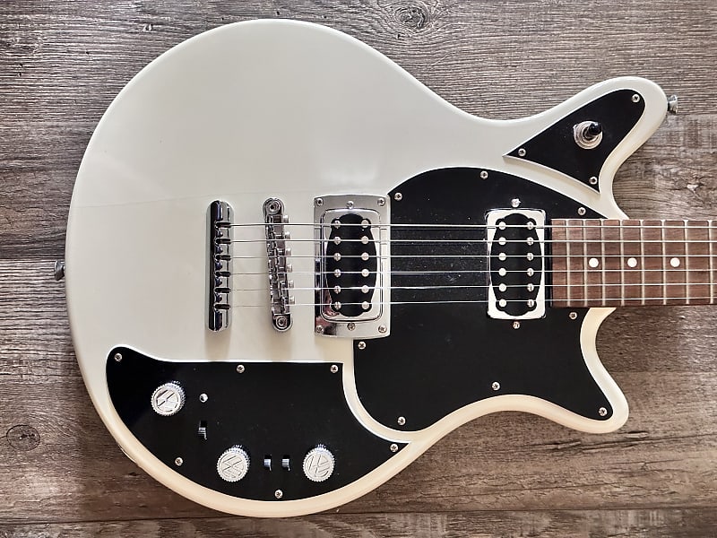 Collectible VW First Act Garage Master Volkswagen Electric | Reverb