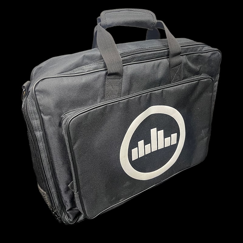 Temple Audio DUO-17 Lightweight Pedalboard with Soft Case, | Reverb