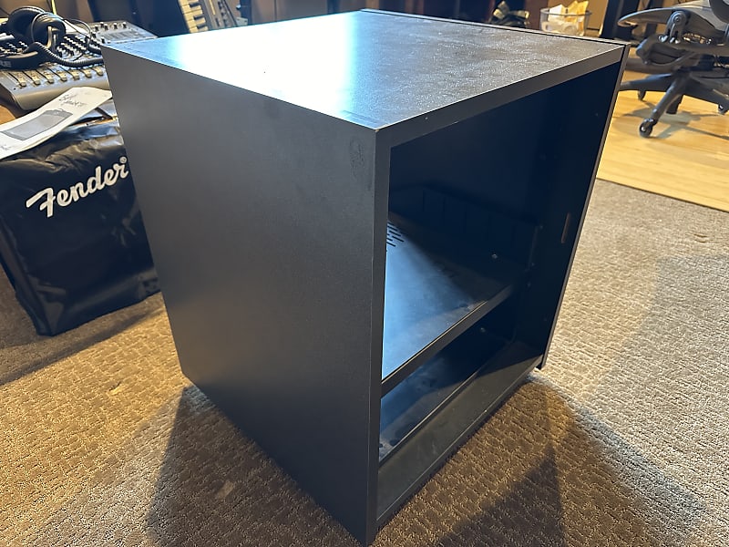 Middle Atlantic 12U Equipment Rack, Gray - Gray | Reverb