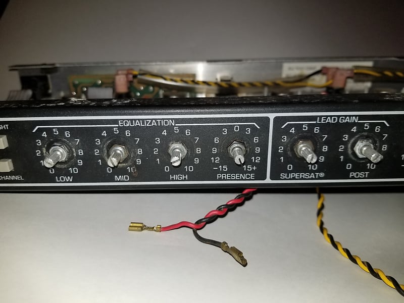 Peavey Studio Chorus 210 35-Watt 2x10 Guitar Combo | Reverb