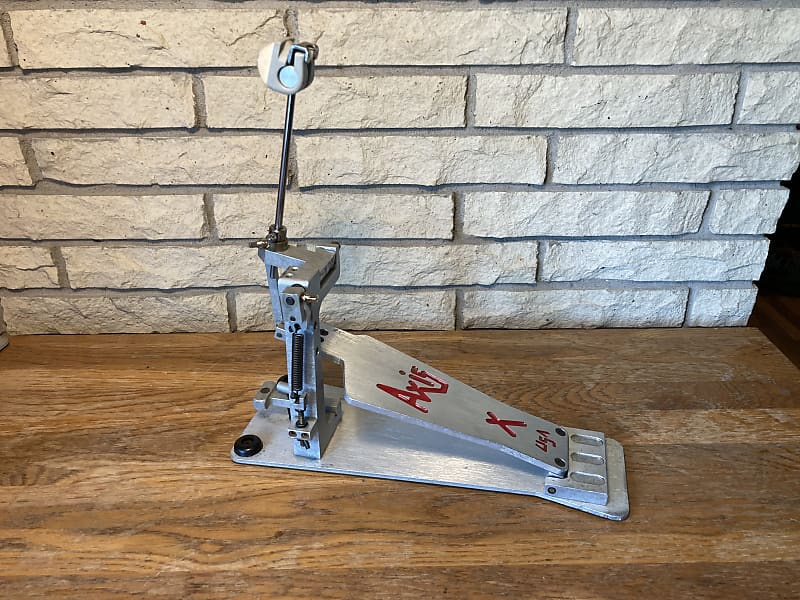 Axis X Single Pedal | Reverb