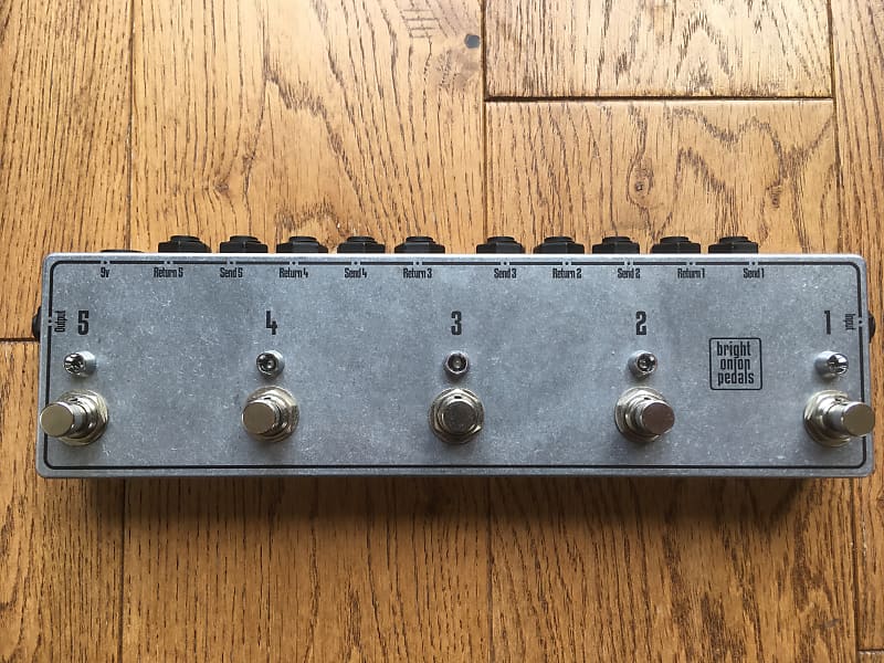 Bright Onion Pedals 5 Switch True Bypass Looper 2021 | Reverb