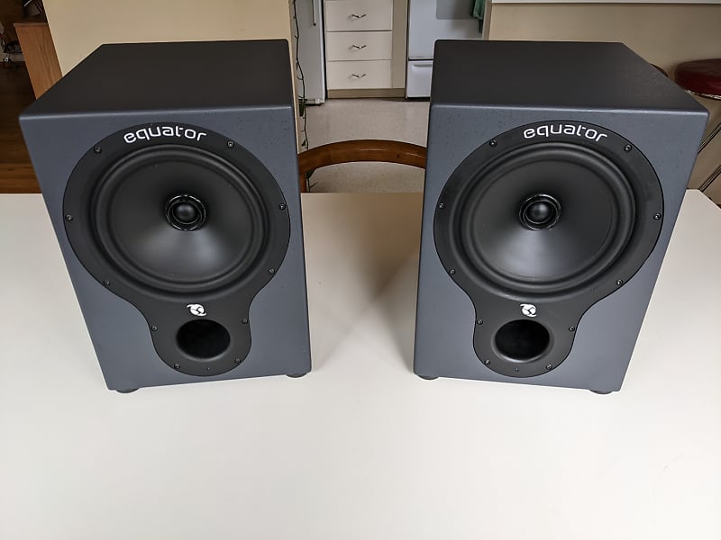 Equator Audio D8 Pair | Reverb
