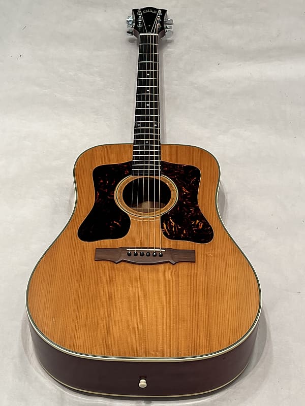 Guild D-40 Vintage Acoustic Guitar 1970 w Guild Case | Reverb