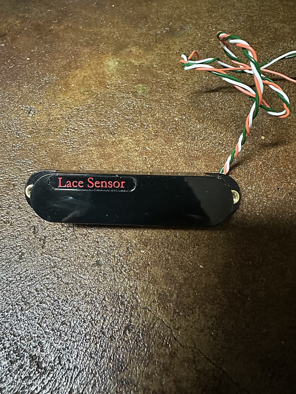 Lace Sensor Red - Single Coil Pickup 2023 - Black | Reverb