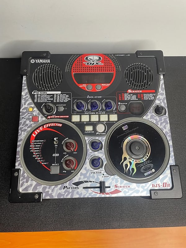 Yamaha DJX II B DESKTOP EFFECTS MODULE/GROOVEBOX/ | Reverb Canada