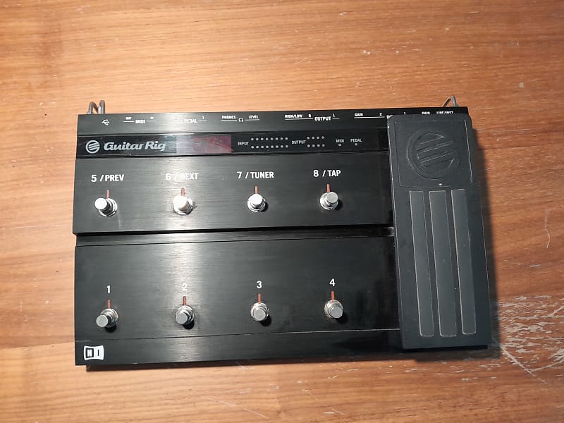 Native Instruments Rig Kontrol 3 2000-2002 - Black | Reverb