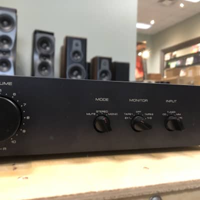 Rotel RC-870 Stereo Preamplifier | Reverb
