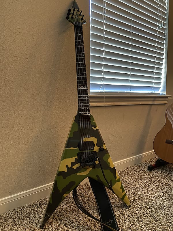 Ran Invader V-Camo | Reverb