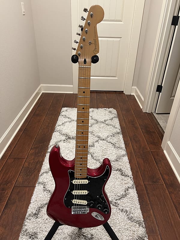 Fender Stratocaster 1997 / 1998 Candy Apple Red | Reverb