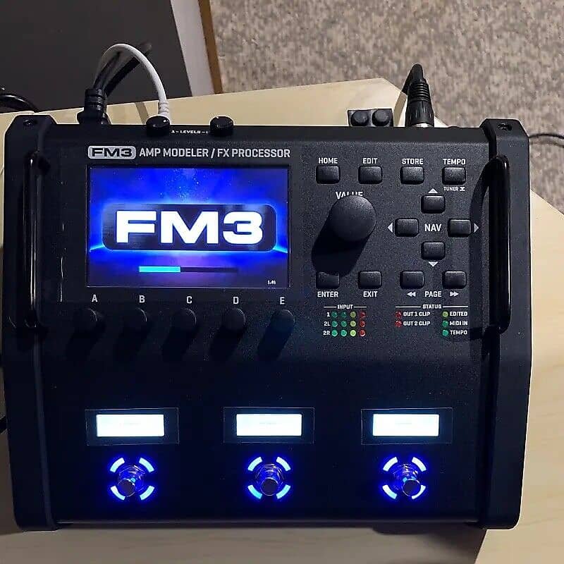 Fractal Audio FM3 Amp Modeler/FX Processor Perfect Condition | Reverb