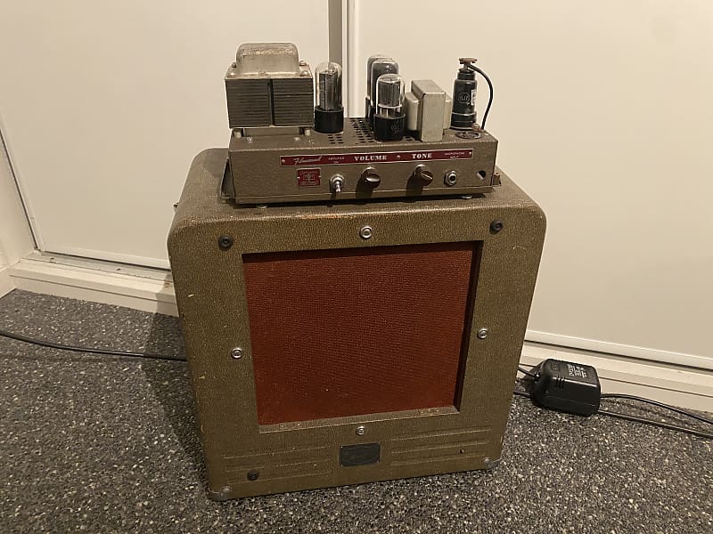 Bell & Howell 179 6v6 Filmosound with original tubes | Reverb España