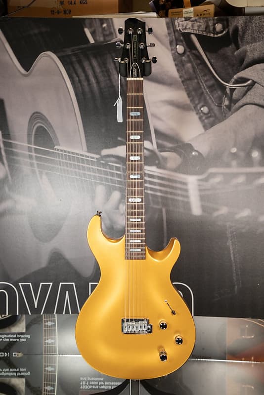 Line 6 VARIAX 700 - 6-String Modeling Guitar - Consignment | Reverb