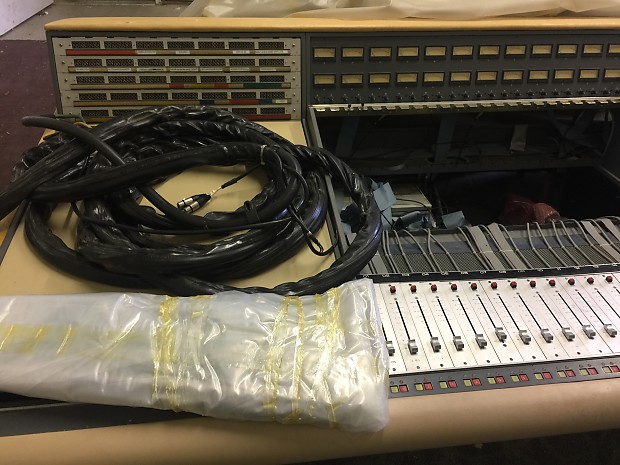 Neve 8232 32 Channels Recording and Mixing Console with | Reverb