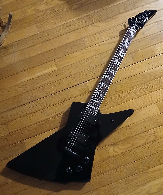 Firefly Ffvx "Of wolf and man" - Black | Reverb