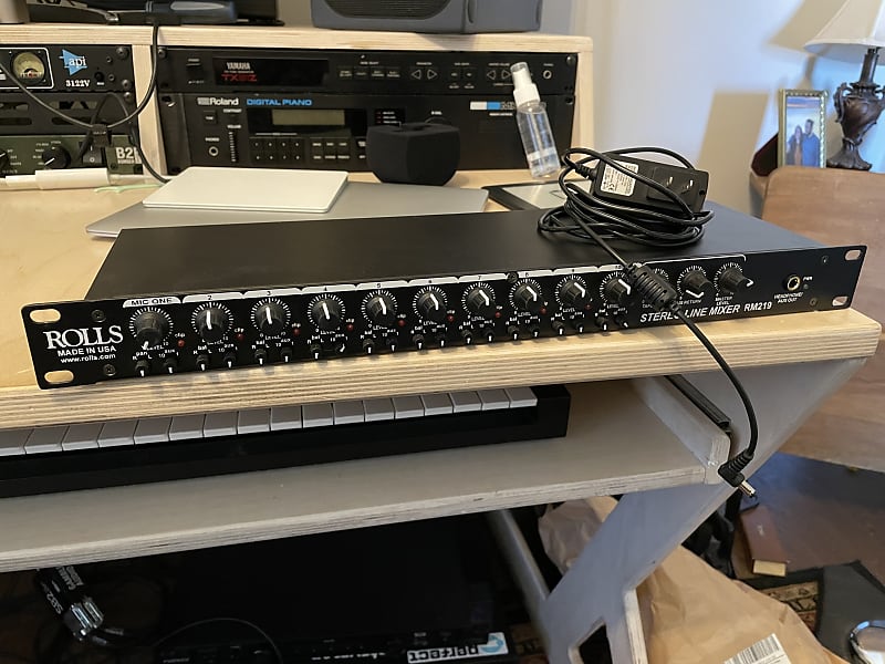 Rolls RM219 Stereo Line Mixer | Reverb