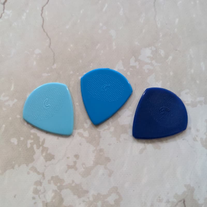 Two Jazz Style, Cool Picks Cat Tongue Guitar Picks, 1.30mm | Reverb