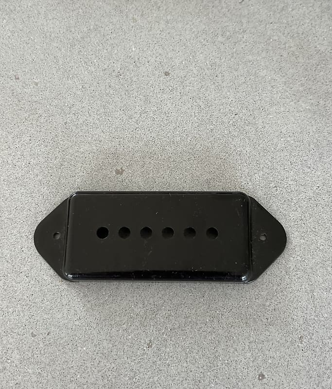Gibson Dogear P90 pickup cover UC450-1 2 1958-1963 - Black | Reverb