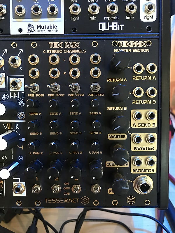 TESSERACT MODULAR 4 STEREO CHANNELS AND MASTER SECTION | Reverb