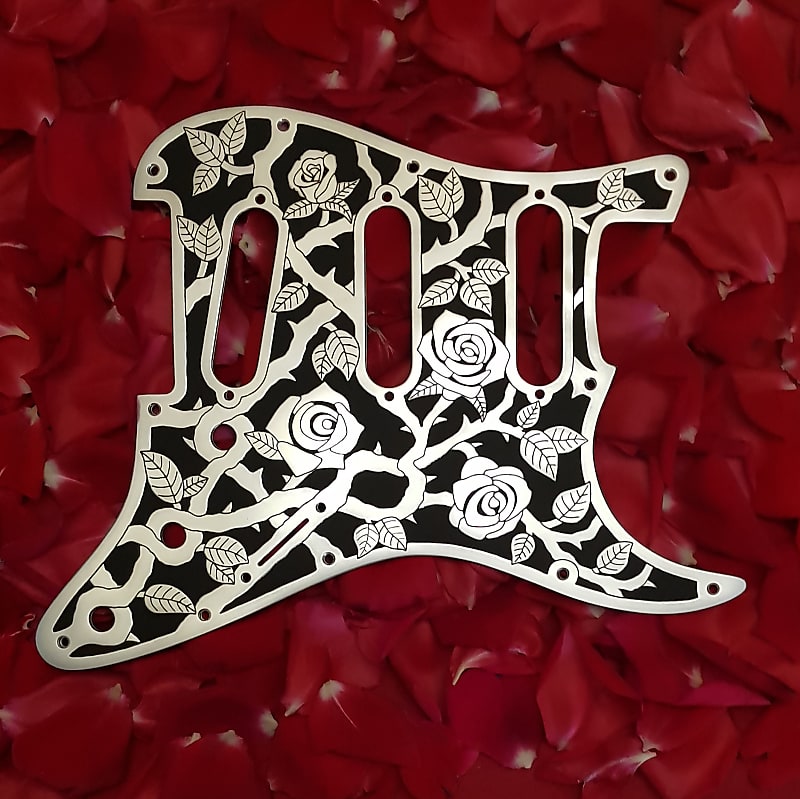 Pickguard Stratocaster SSS - HSS - HH Custom Metal | Reverb UK