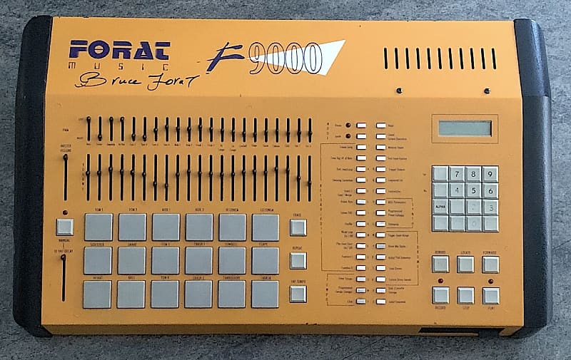 Legendary Roger Linn 9000 Drum machine, sampler, Sequencer. | Reverb