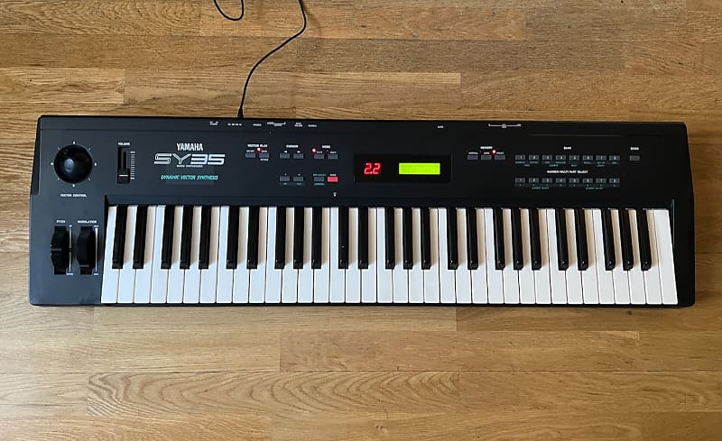 Yamaha SY35 Music Synthesizer (Dynamic Vector Synthesis) | Reverb