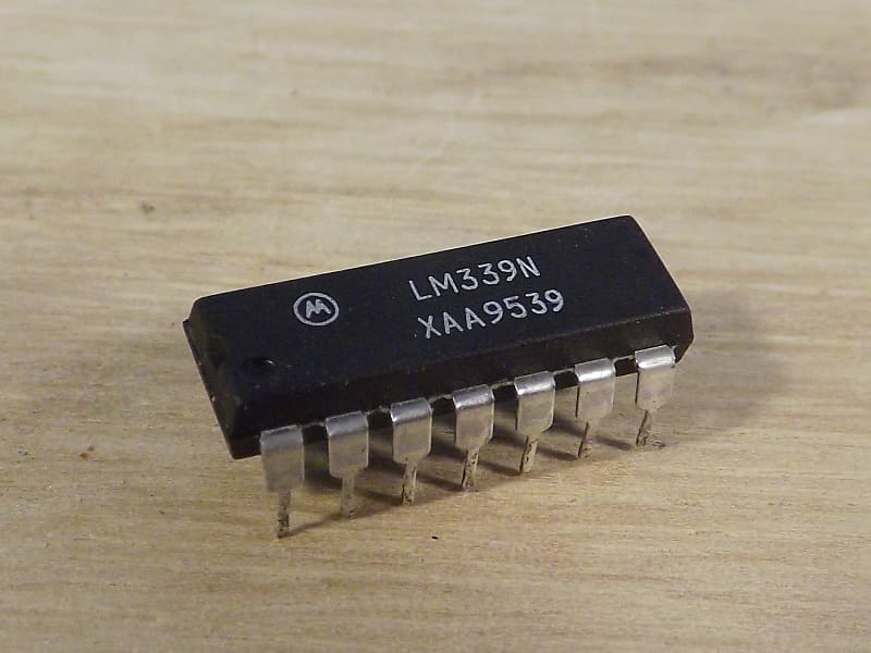 Shure M-267 parts - LM339N quad comparator | Reverb