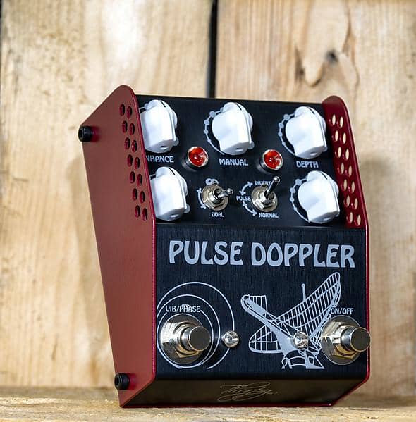 ThorpyFX Pulse Doppler Analog Phaser, Vibrato, Trem, | Reverb France