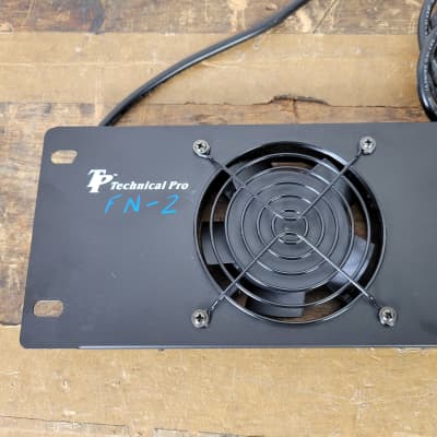 Technical Pro FN-2 2.5U Rack-Mountable Double Fan Cooling | Reverb