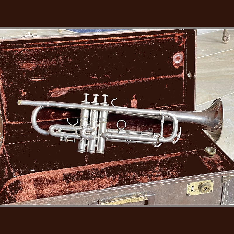 C.G. Conn 2B Trumpet Silver Plated 1930 Silver | Reverb