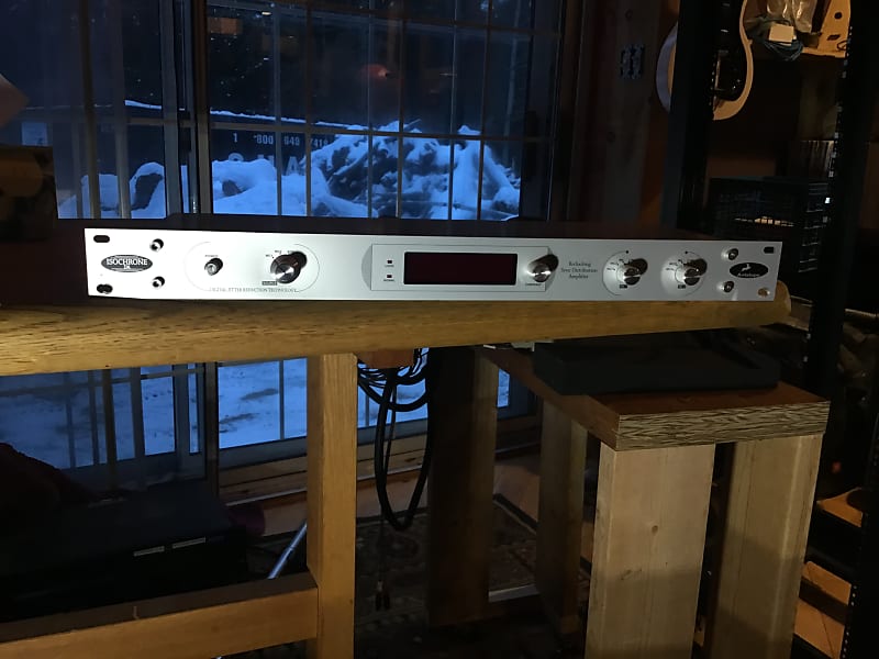 Antelope audio Isochrome clock sync distribution amplifier | Reverb