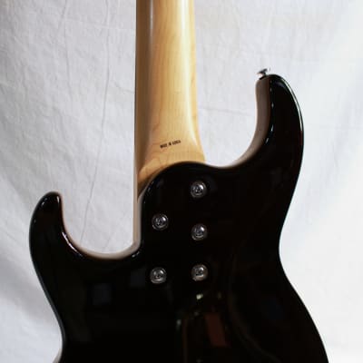 Samick FN55 Fairlane 5 String Electric Bass in Sunburst | Reverb UK