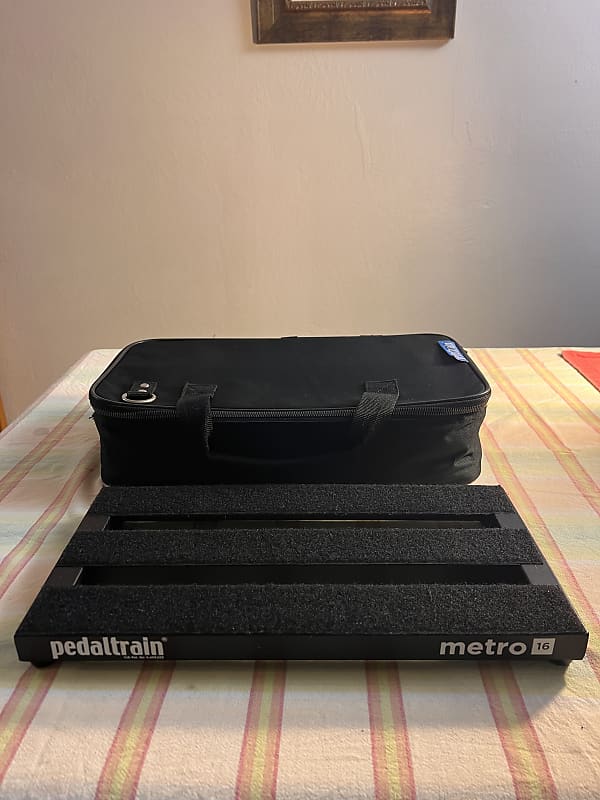 Pedaltrain Metro 16 Pedalboard with Soft Case | Reverb