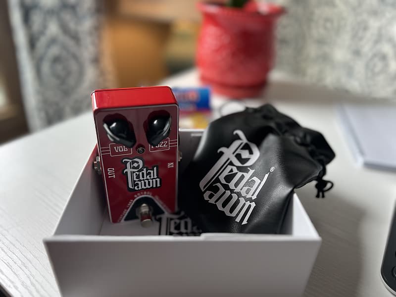 Pedal pawn BC183 Fuzz | Reverb