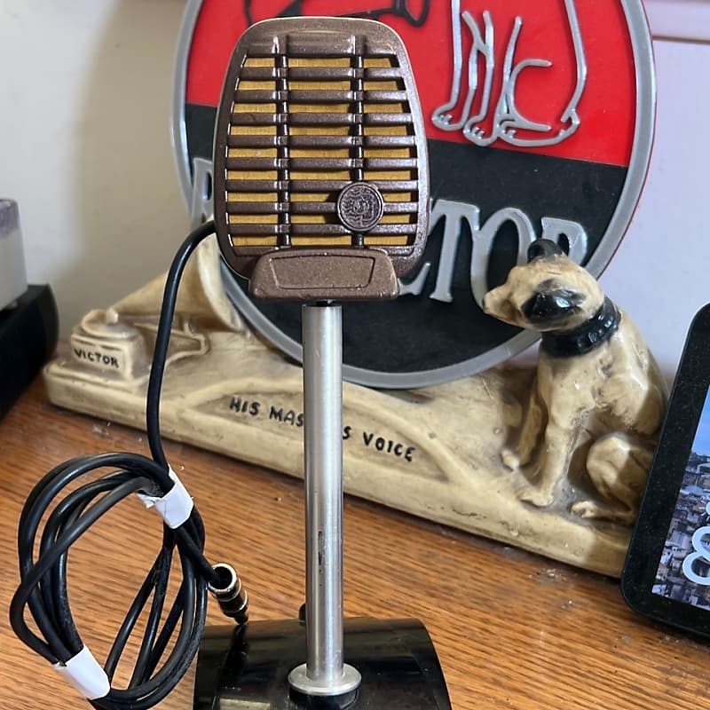 Vintage 1960's Shure 710 Microphone, restored casing, works | Reverb