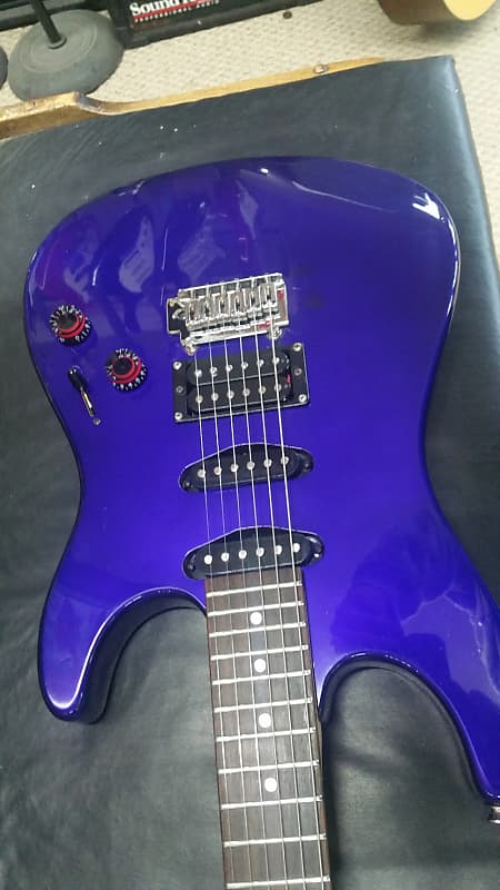 Squier Showman 2002 | Reverb