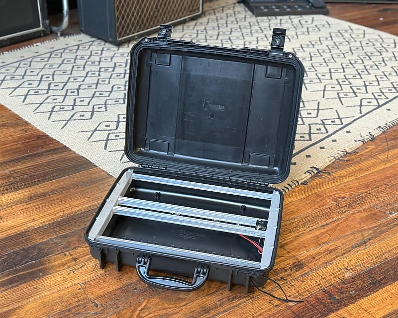 SynthRotek Powered 6U + 1U 84HP Eurorack Case | Reverb