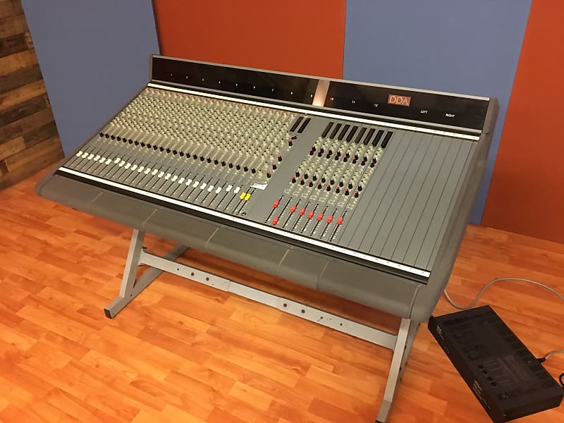 DDA Forum Composer 80s- mid 90s | Reverb Deutschland