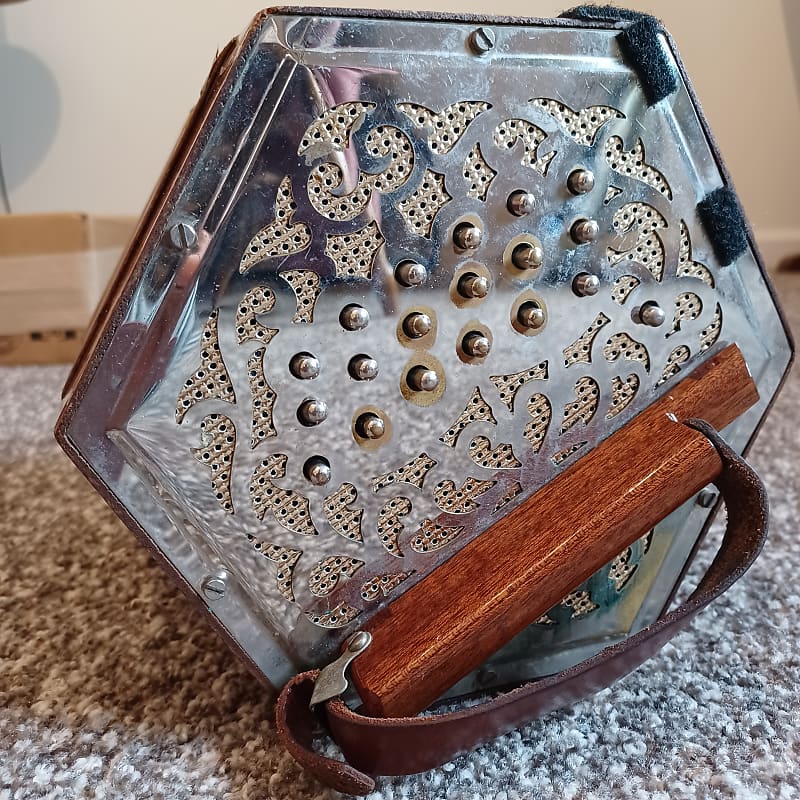Bastari/Stagi W40 C/G Anglo Concertina- Wood | Reverb