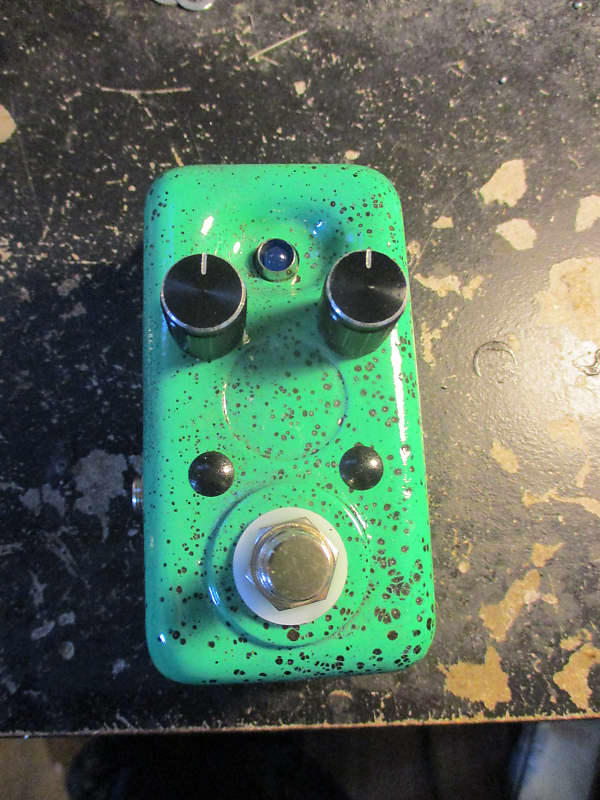 Dongeomac BC108 Fuzz Face | Reverb