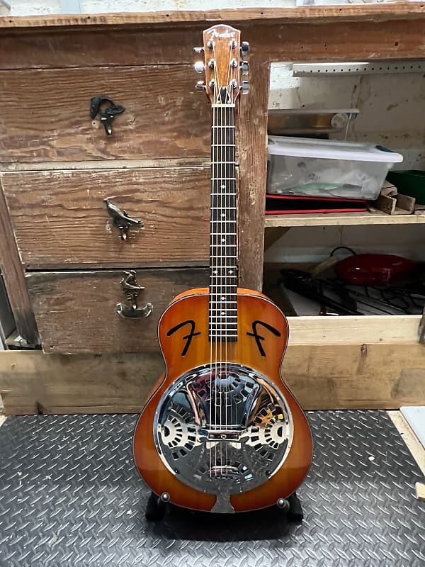 Fender FR-50 Resonator with chipboard case - Used | Reverb